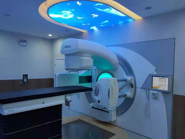 “治癌利器”——Elekta Infinity直线加速器 - 开滦总医院